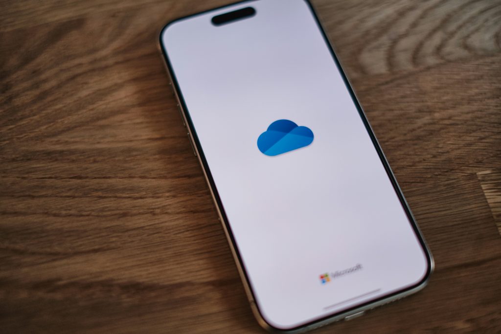 Microsoft OneDrive Explained: What it is and how it works | Timewade